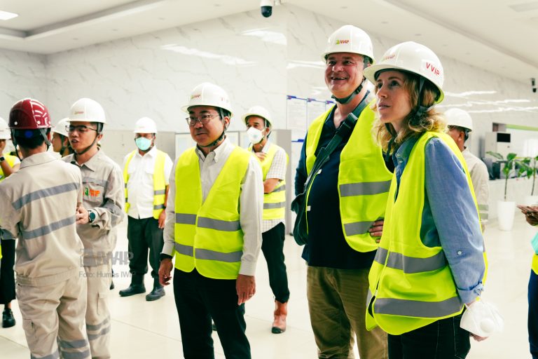 Kunjungan Industri ALL Global Union ke Kawasan Industri IWIP - PT ...